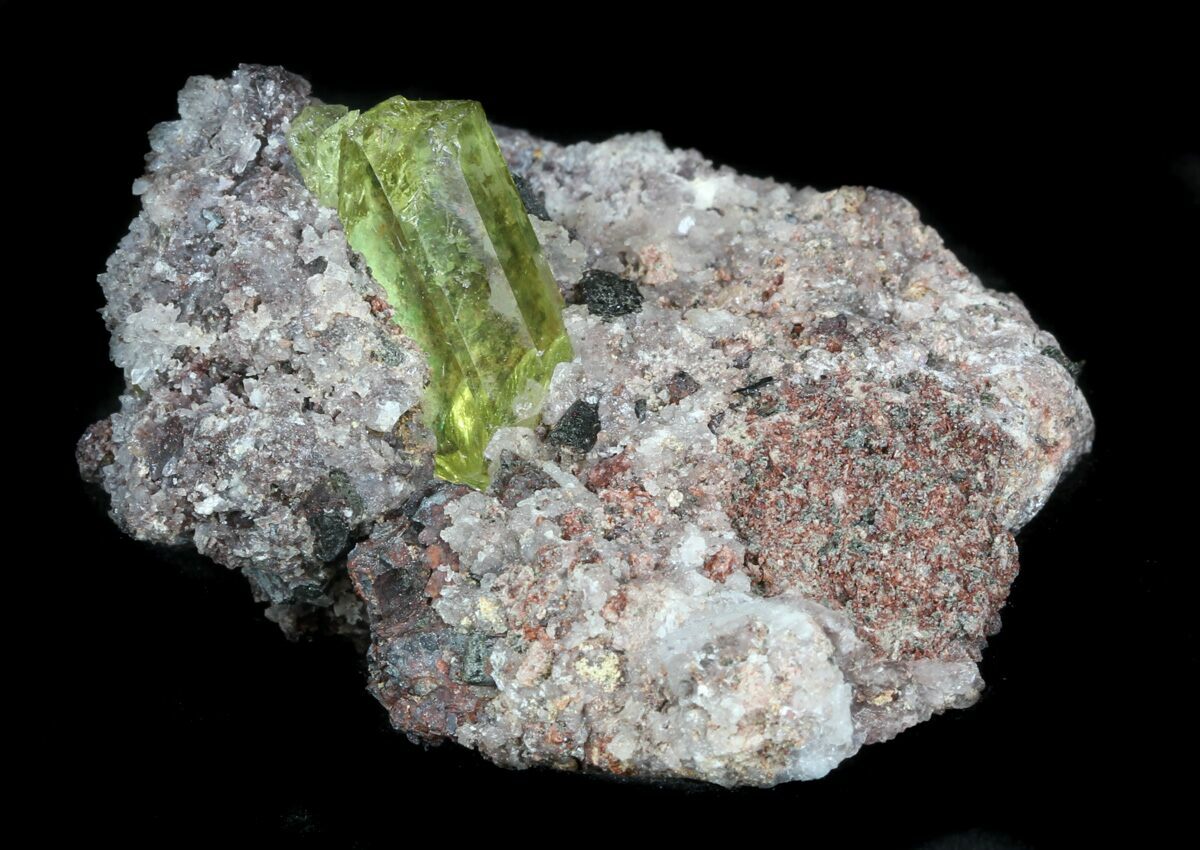 0.85" Apatite Crystal In Matrix - Durango, Mexico (#33845) For Sale ...