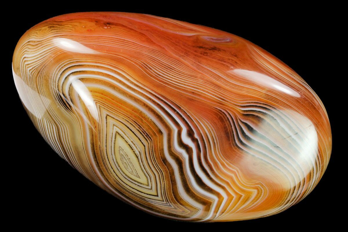 3 45 Polished Banded Carnelian Agate Madagascar 145962 For Sale 