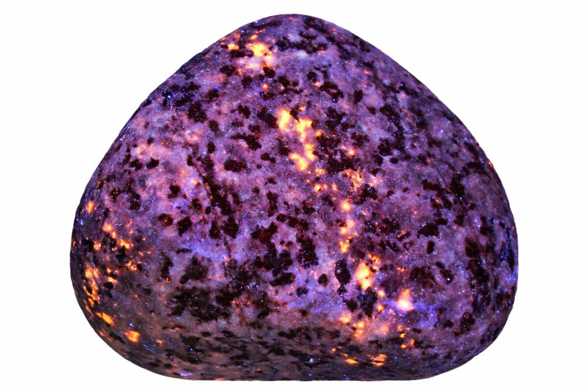 1.75" Highly Fluorescent Yooperlite Pebble - Michigan (#253912) For ...