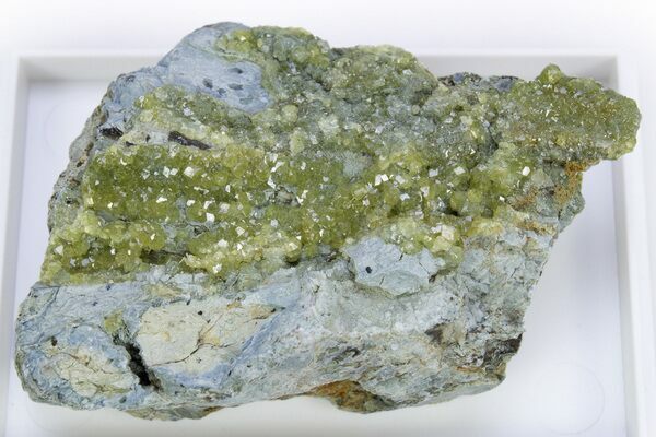 Demantoid Garnet: Mineral & Crystal Guide - FossilEra.com