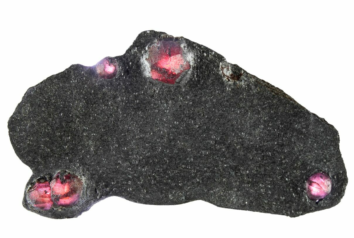 2.2" Plate of Five Red Embers Garnets in Graphite - Massachusetts ...